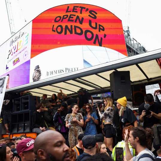 UK reopening is 'dangerous' say scientists - World - Chinadaily.com.cn