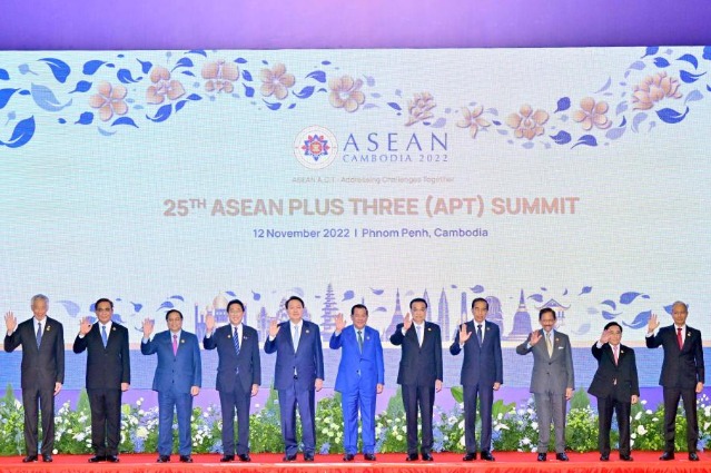 Li calls on Asian countries to strengthen cooperation - World ...