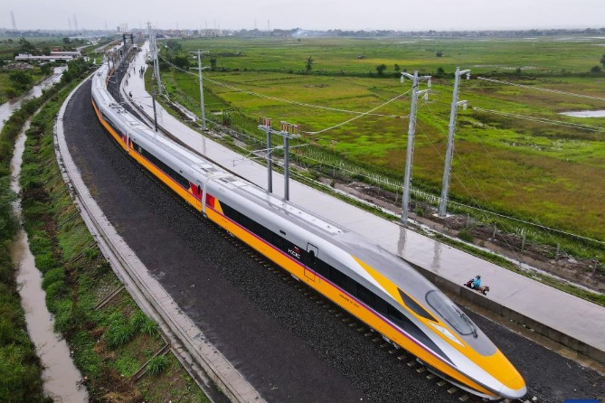 Indonesian commuters to benefit from China-made bullet trains ...