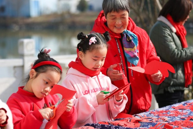 Xi extends Spring Festival greetings to all Chinese - Chinadaily.com.cn