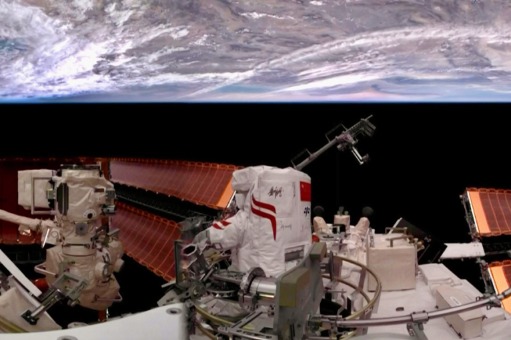 Shenzhou XV mission crew completes second spacewalk - Chinadaily.com.cn