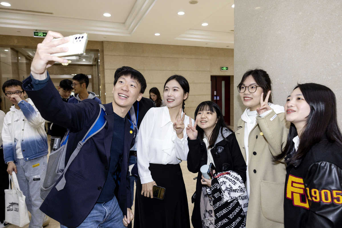 Taiwan youth impressed by mainland visit_Focus News