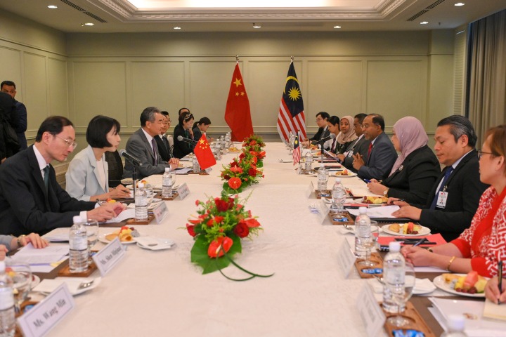 China ready to deliver tangible outcomes in building China-Malaysia ...