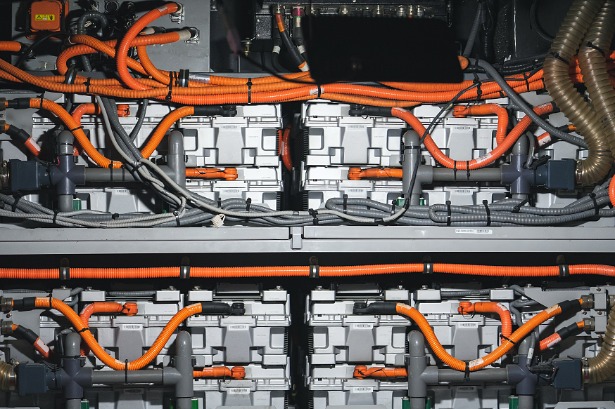 China's lithium battery enterprises capture 60% of global market share ...